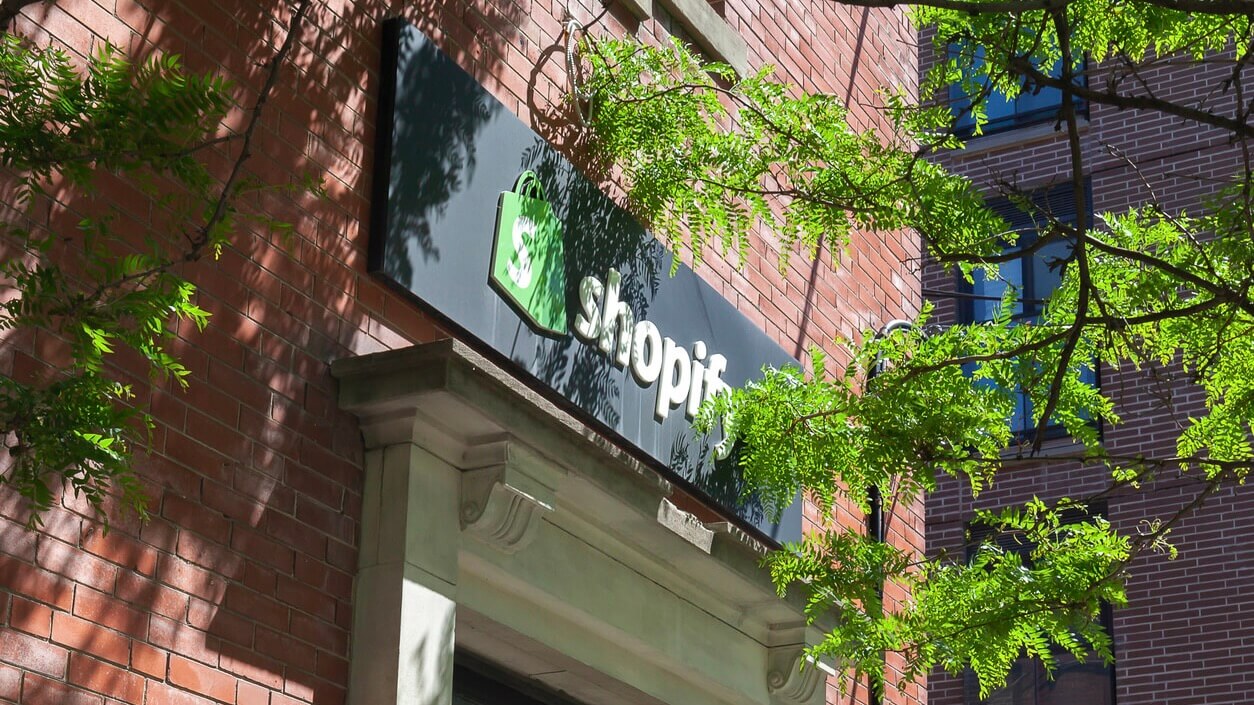 Integration mellem Shopify og ChatGPT mulig trussel for Google - Horizon3